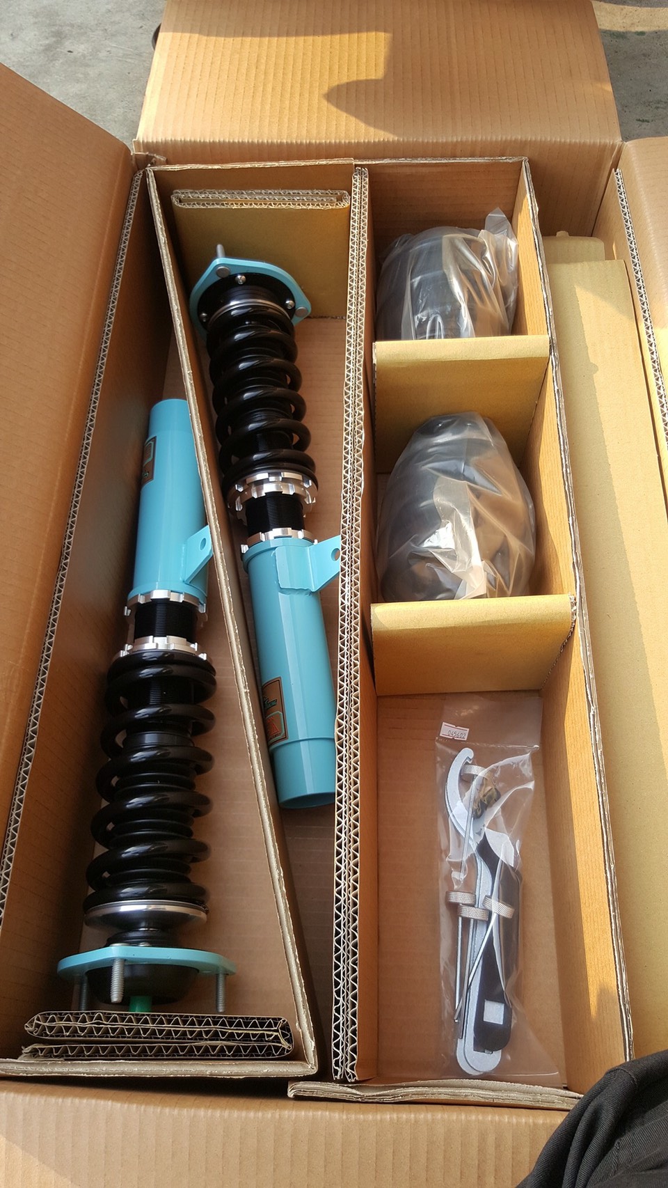 安裝實例 | KT racing